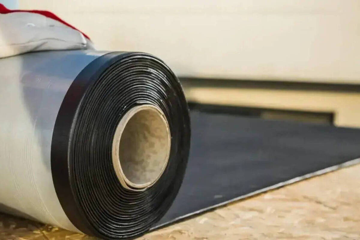 Built-Up Roofing in Vancouver | Flat Roofing by Marks Roofing