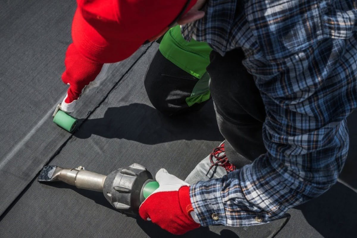 What Is EPDM Rubber Roofing and Is It Worth It for Flat Roofs?- Marks ...